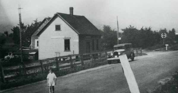 Columbia Bridge Station - Columbia, New Hampshire | Railroad History