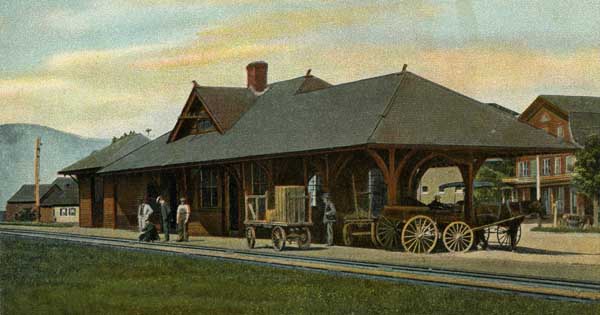 Whitefield Station [B&M] - Whitefield, New Hampshire | Railroad History