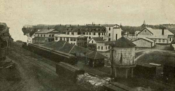 Raymond Station - Raymond, NH | Railroad History