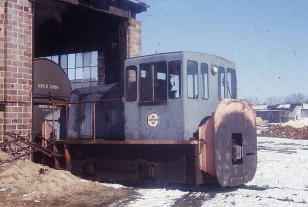 Slide: Koppers Co. GE 25 Tonner at the Tie and Pole Treatment Plant ...
